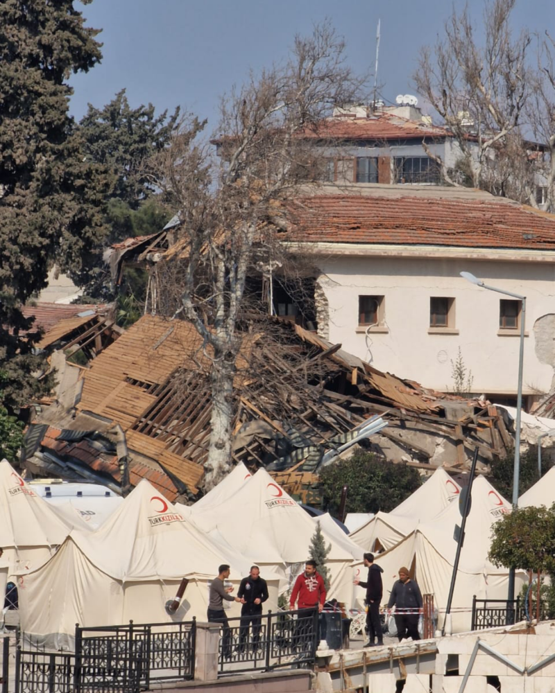 Η ΑΜΚΕ ΙΑΣΙΣ ΣΤΟ ΠΛΕΥΡΟ 1200 ΑΝΤΙΟΧΕΙΤΩΝ: ΑΠΟΣΤΟΛΗ ΑΝΘΡΩΠΙΣΤΙΚΗΣ ...